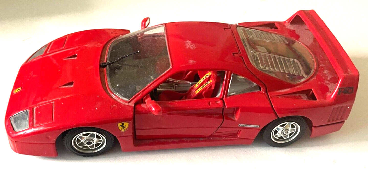 Burago F40 Red Ferrari 1:24 Scale Model Italy 1987 Vintage EUC