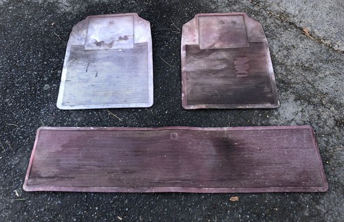 CHEVY SUBURBAN FRONT REAR FLOOR MATS RED RUBBER SQUARE BODY | eBay