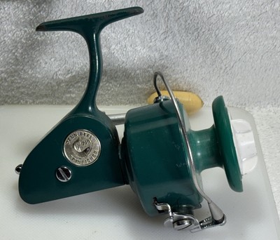 Vintage Penn 710 “Greenie” Spinfisher Reel | eBay