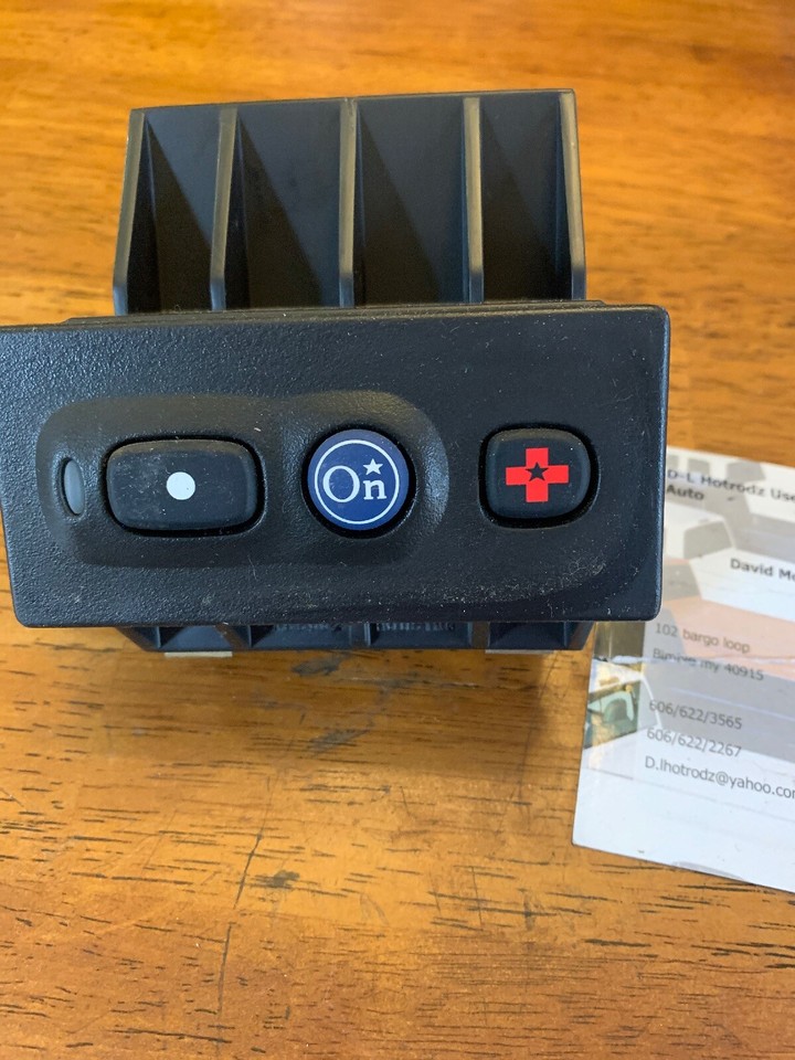 2000-2002 GMC YUKON DENALI ESCALADE OEM ONSTAR BUTTONS / SWITCH ...