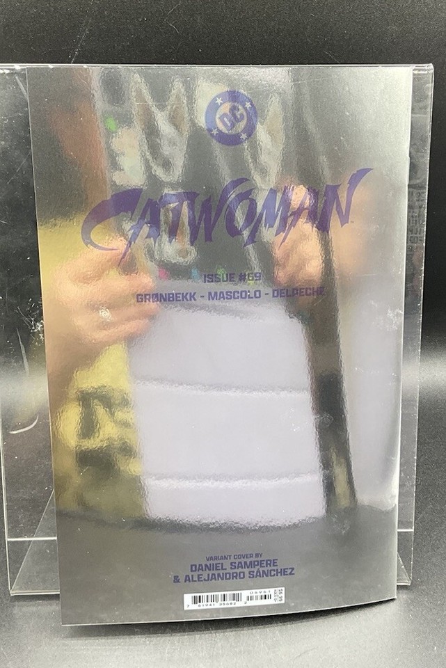 Catwoman #69 Cvr D Daniel Sampere All In Foil Var DC Comics Comic Book ...