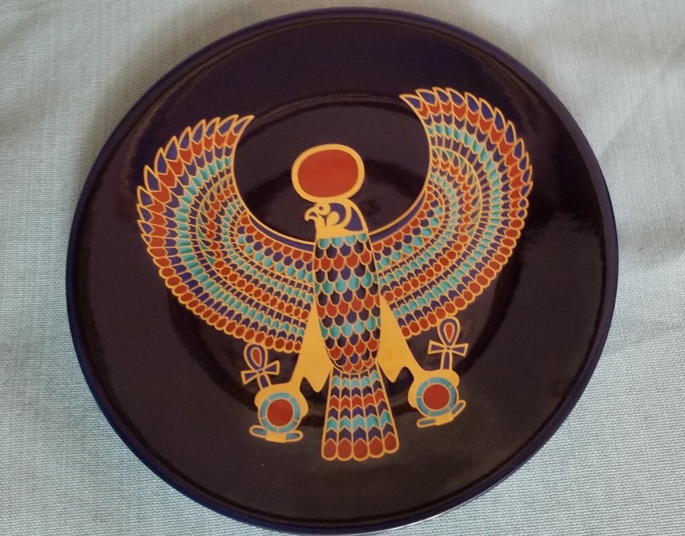 LIMOGES France Porcelain Plate The Great Falcon Pectoral of Tutankhamun ...