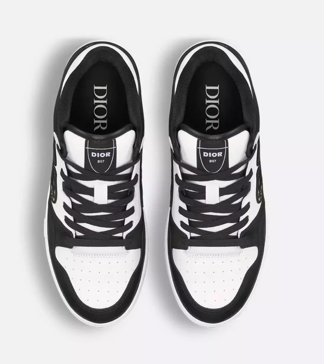 Dior B57 Mid Top Oblique Sneakers - Black/White EU Size 43 Dior B57 Mid Top Oblique Sneakers - Black/White EU Size 43