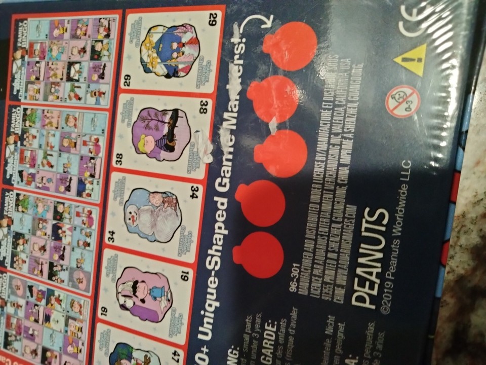 New Peanuts Snoopy Charlie Brown Christmas Family Bingo Board Game ...