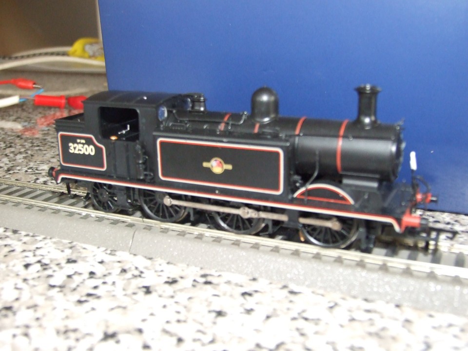 Bachmann LBSCR/SR E4 0-6-2T, BR black, early crest | eBay UK