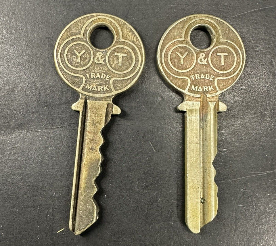 YALE Yale & Towne Paracentric Lock Key 2140 USA Vintage Y & T | eBay