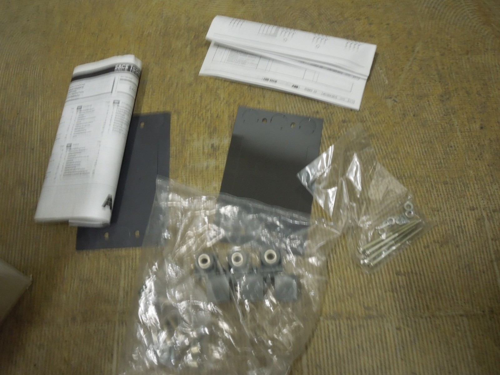 ABB S3HQ200TW SACE S3 S3H 200A 3P 480V / 500VDC Circuit Breaker New ...