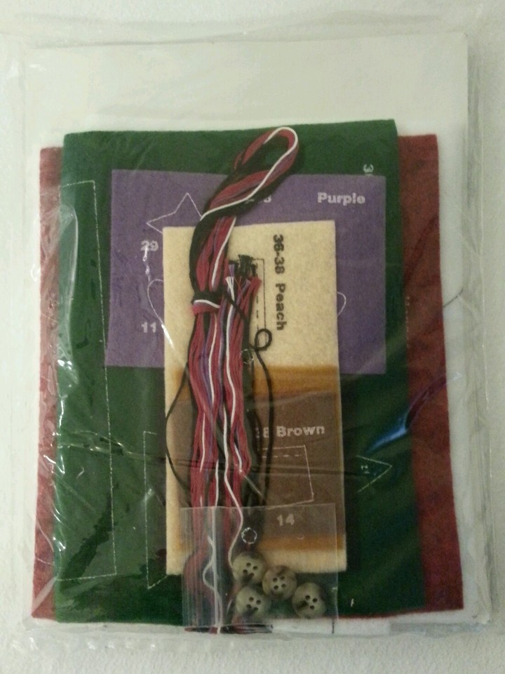 Janlynn Felt Stocking Kit Santa #36-38 Red Green White 1999 Holly Witt ...