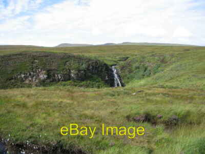 Photo 6x4 Eas na Glutachan Achriesgill A view looking north from the ...