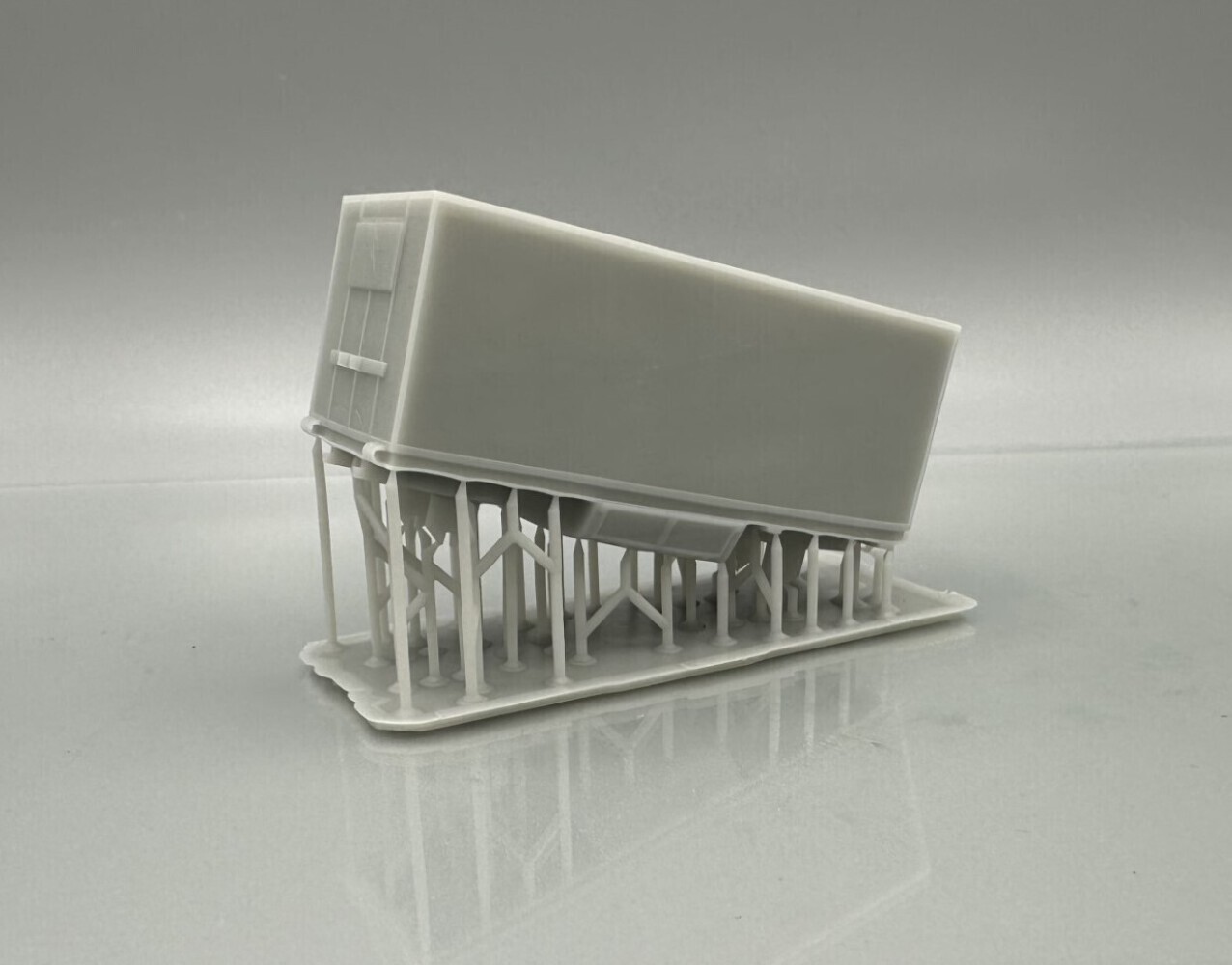 Royal American Shows 20' Carnival Circus Wagon Kit HO Scale | eBay