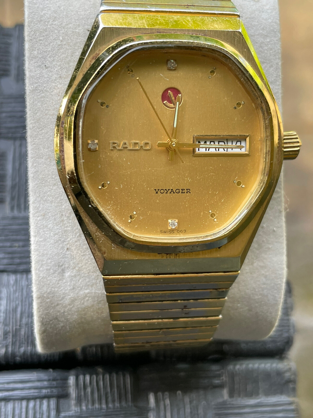 Watch Rado Voyager Day/Date Automatic Knight MEN'S Watch, Gold Dial | eBay