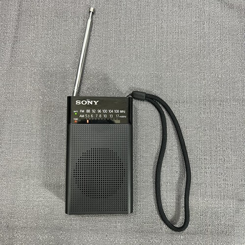Sony Handheld Portable FM/AM Radio Stereo ICF-P26 Tested Works | eBay