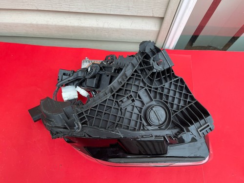 For Parts ! 2020-2024 Porsche Taycan Left LED Matrix Headlight Complete ...
