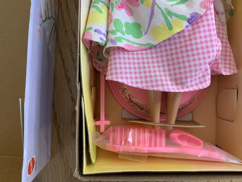 NEW IN BOX Spring Petals Barbie Doll Avon Exclusive Special Edition ...