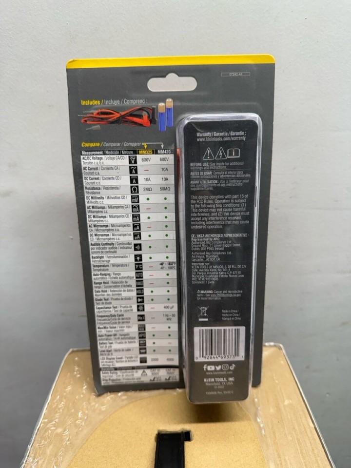 Klein Tools MM325 Digitial Multimeter 600V AC/DC Voltage Tester ...