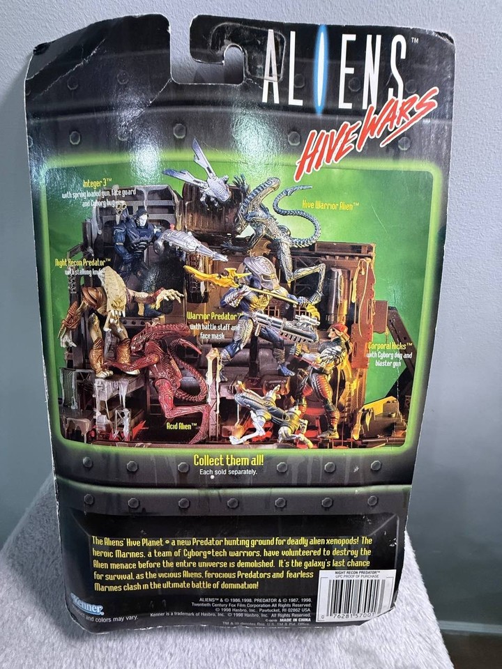 1998 Kenner Aliens Hive Wars Night Recon Predator Figure | eBay