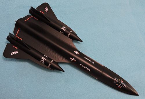 ESTES #1942 SR-71 BLACKBIRD FLYING MODEL ROCKET/PLANE, OOP, BUILT, uses ...
