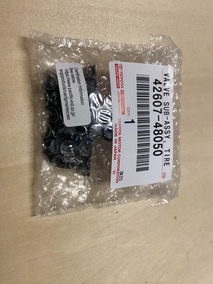 TOYOTA Genuine Tire Valve Sub-ASSY 42607-48050 New | eBay