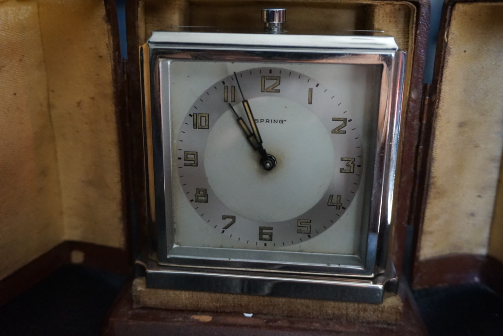 VINTAGE ART DECO SPRING DRGM GERMAN TRAVEL CLOCK WITH LEATHER CASE | eBay