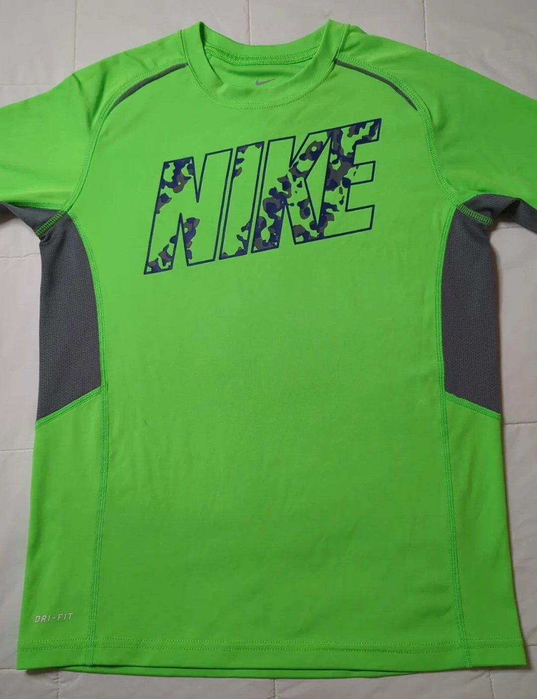 Nike Dri-Fit Men's Athletic L-Sleeve Shirt Adult Medium Neon Green w ...
