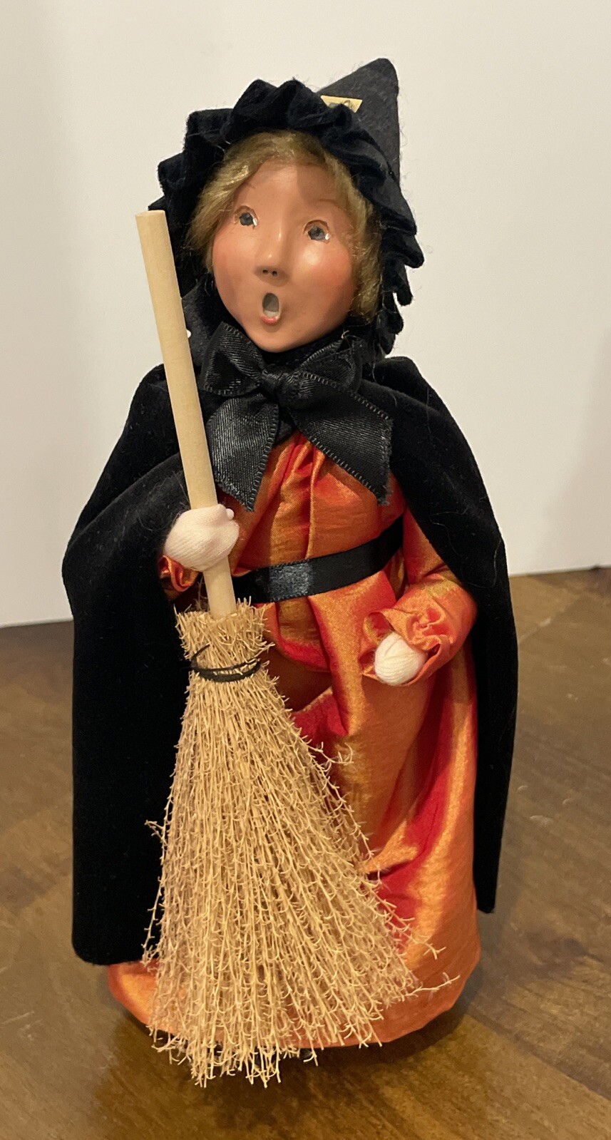 RARE Byers Choice Caroler Fall Halloween Witch With Broom Figure ...