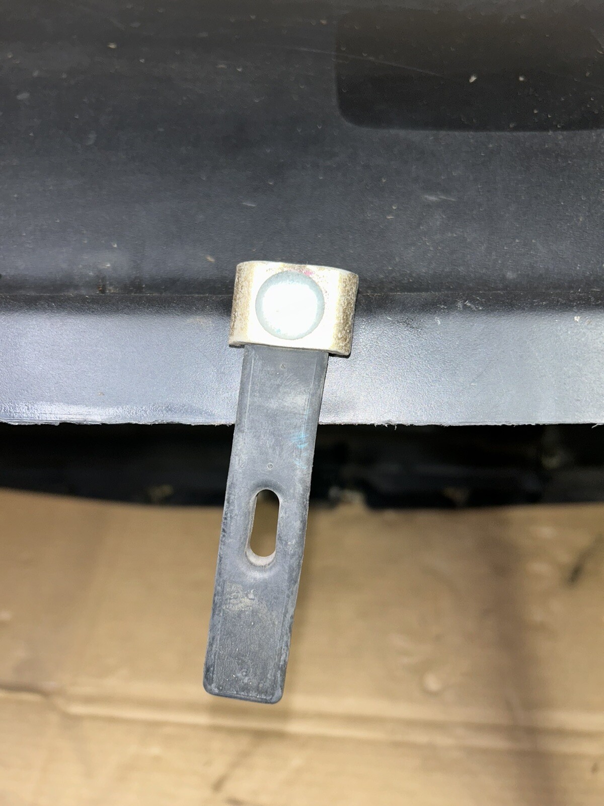 John Deere L130 Z445 Z335 LA145 LA115 LA125 D140 Lawn Mower Bagger ...