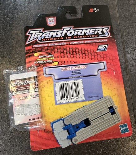 2001 TRANSFORMERS ULTRA MAGNUS ROBOTS In DISGUISE COMPLETE W ...