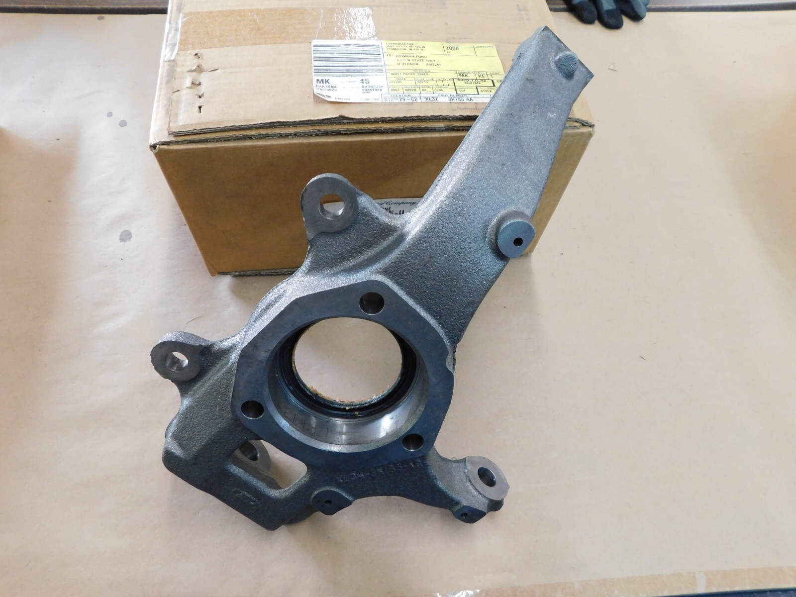 1999-04 FORD F150 PICKUP RH Passenger Front Spindle Knuckle Heritage ...