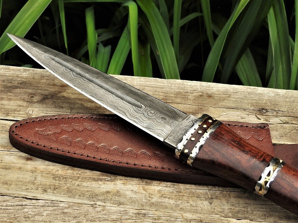 Scottish Dirk Dagger - Damascus Steel - Celtic - Sgian Dubh - Knife ...