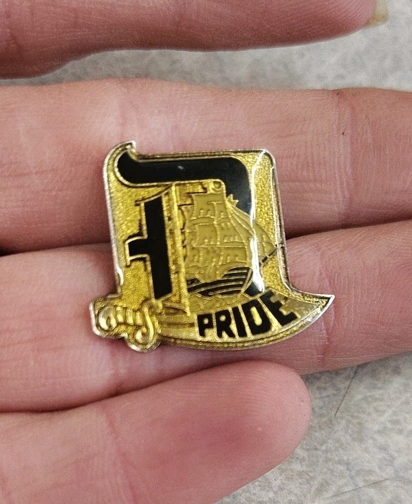Vintage Pride of Baltimore? DETROIT TIGERS? Lapel Pin Clipper Ship ...