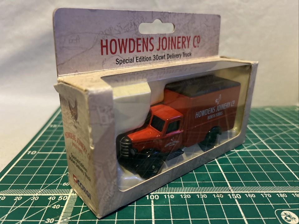 Corgi, Howdens Joinery Co, Special Edition, 30 cwt Delivery Truck ...