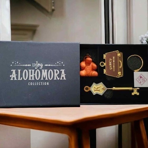 Harry Potter Litjoy Key #10 - Kowalski Bakery | eBay