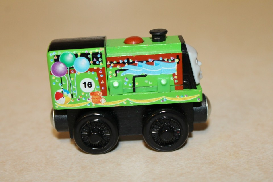 Thomas & Friends Wooden Railway My Custom Engine Birthday Green Spunky ...