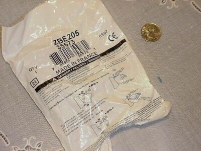 Schneider Telemecanique ZBE205 Contact Block New In Package | eBay