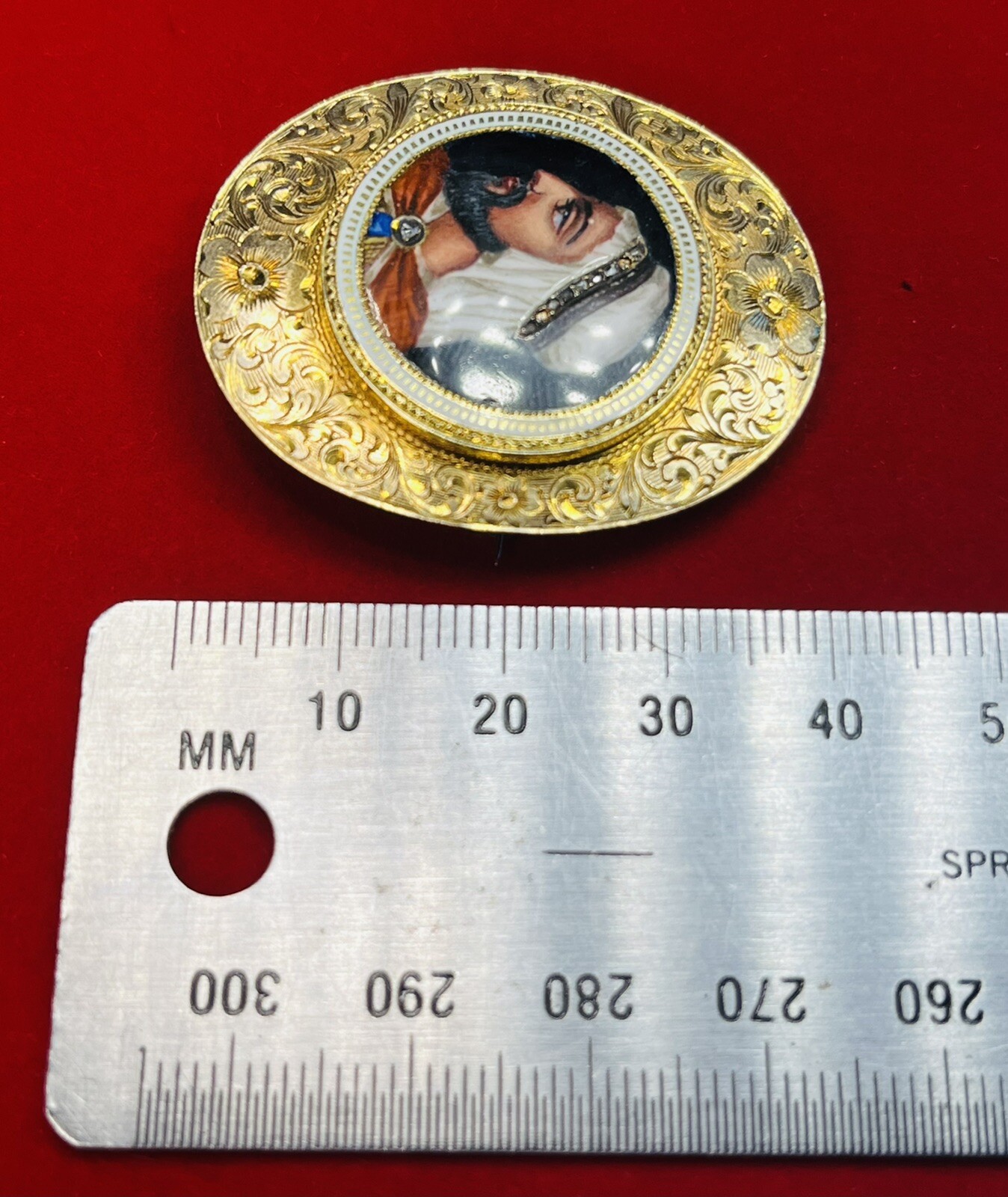 Antique 18K Yellow Gold Engraved Enamel Cameo With Di… - Gem