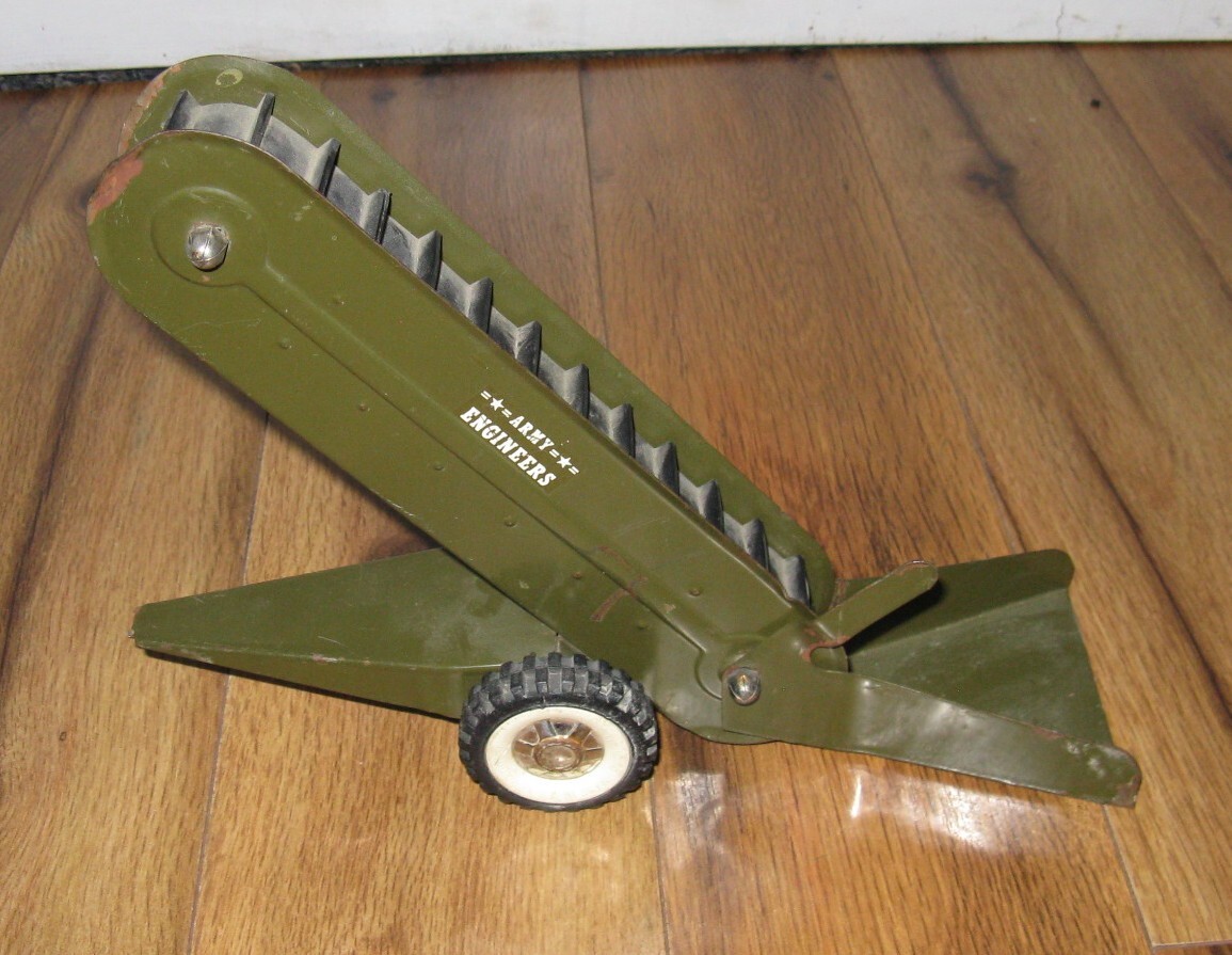 Antique Vintage 1960s Pressed Steel Structo Army Engineers Sand Loader ...