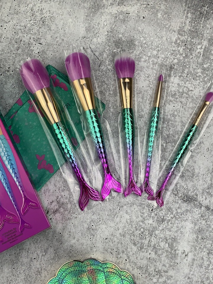 TARTE -- minutes to mermaid brush set - Be A Mermaid & Make Waves -- 5 ...