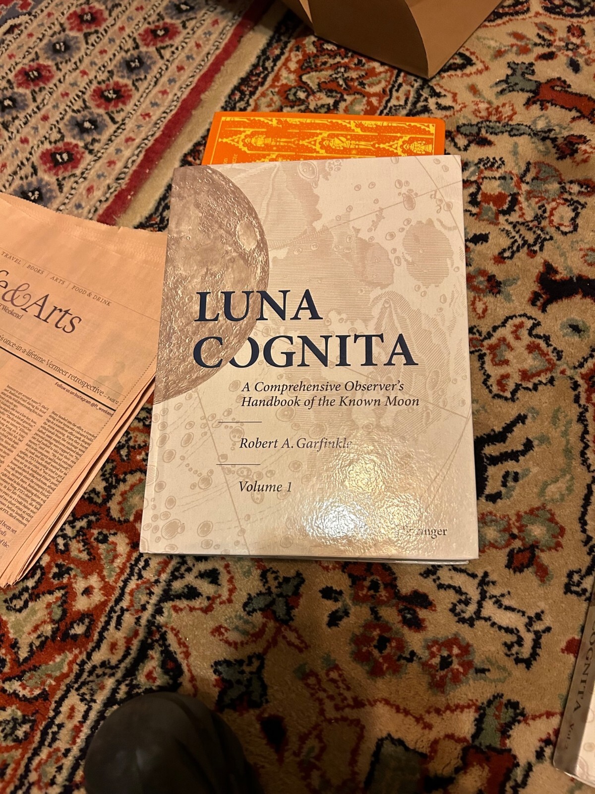 Luna Cognita : A Comprehensive Observers' Handbook of the Known Moon by ...