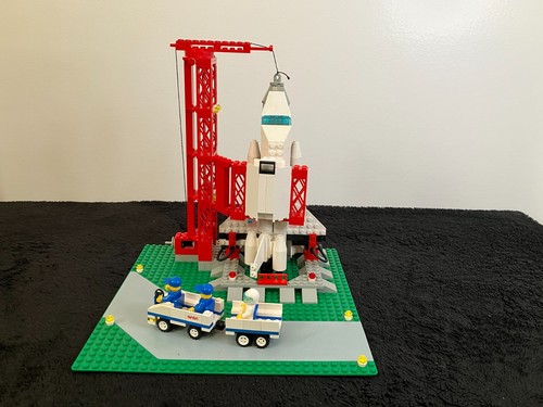 Lego Town: 1682 Space Shuttle 99.9% Complete (1 missing sticker) w ...