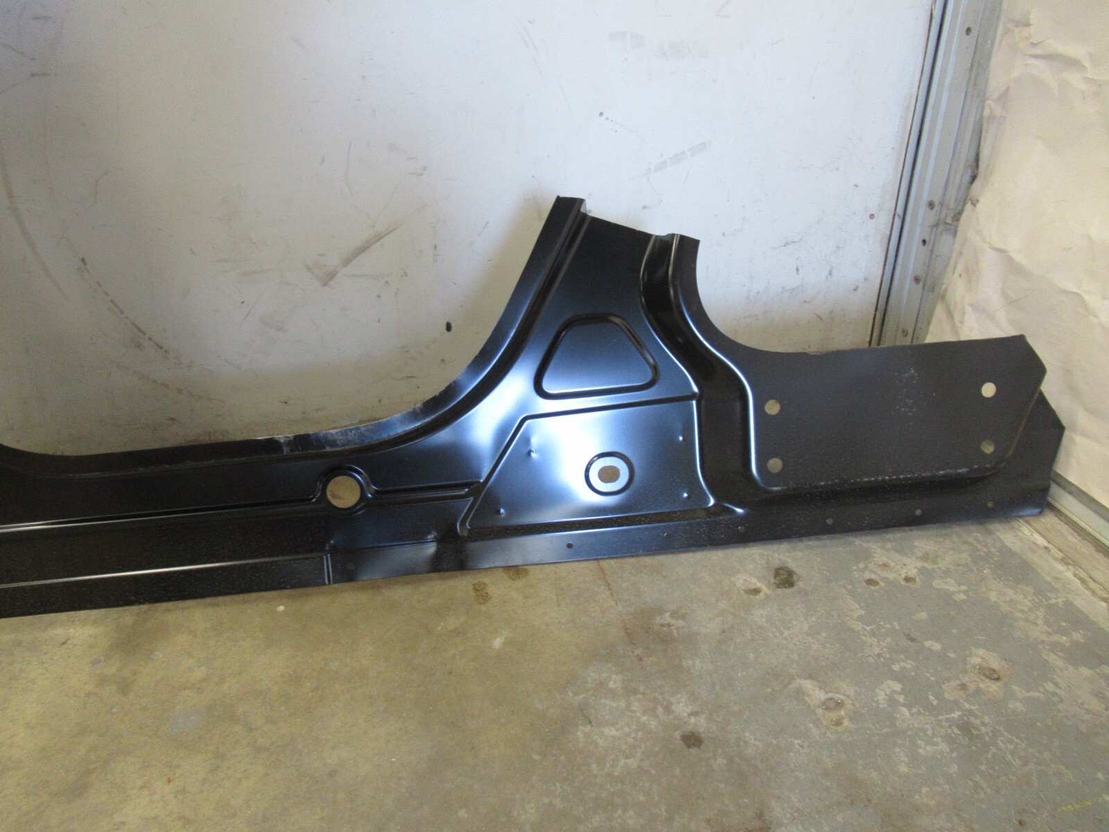 Rivian R1T RH Passenger Uniside Body Panel Skin A B Pillar PT00015044 ...