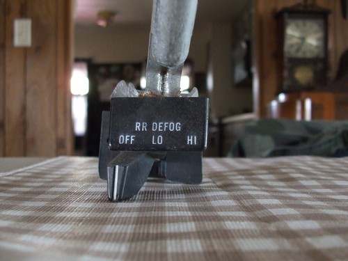 72 73 74 MOPAR CHARGER CUDA E BODY DEFOGGER REAR WINDOW DEFROSTER DASH ...