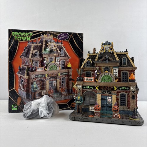 Lemax Halloween Spooky Town 2018 Haunted Museum #85304 NEW In Box | eBay