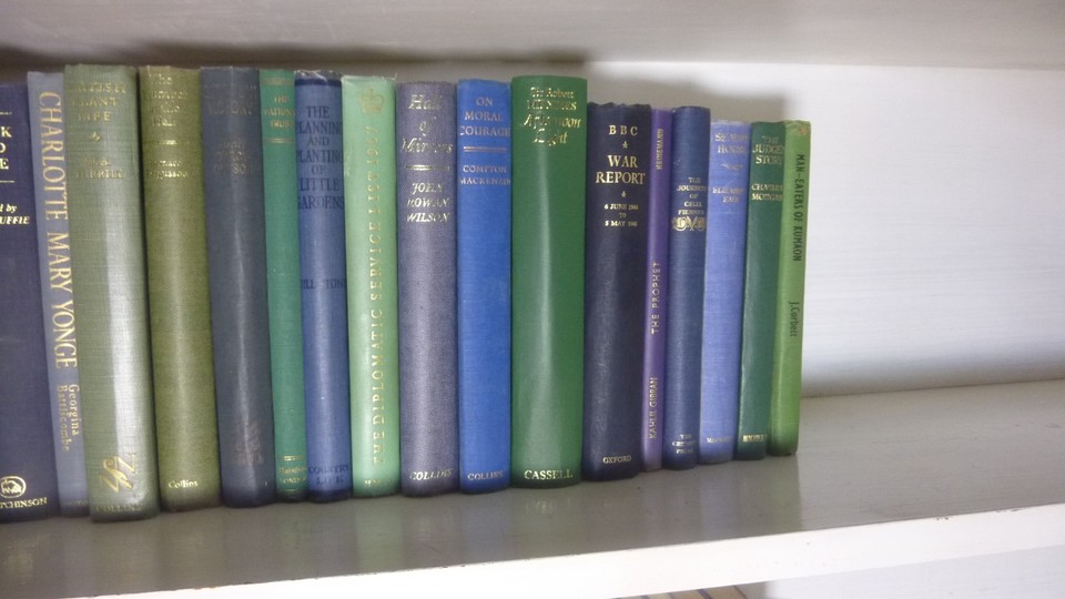 Collection job lot of 52 vintage hardback books, look good on your ...