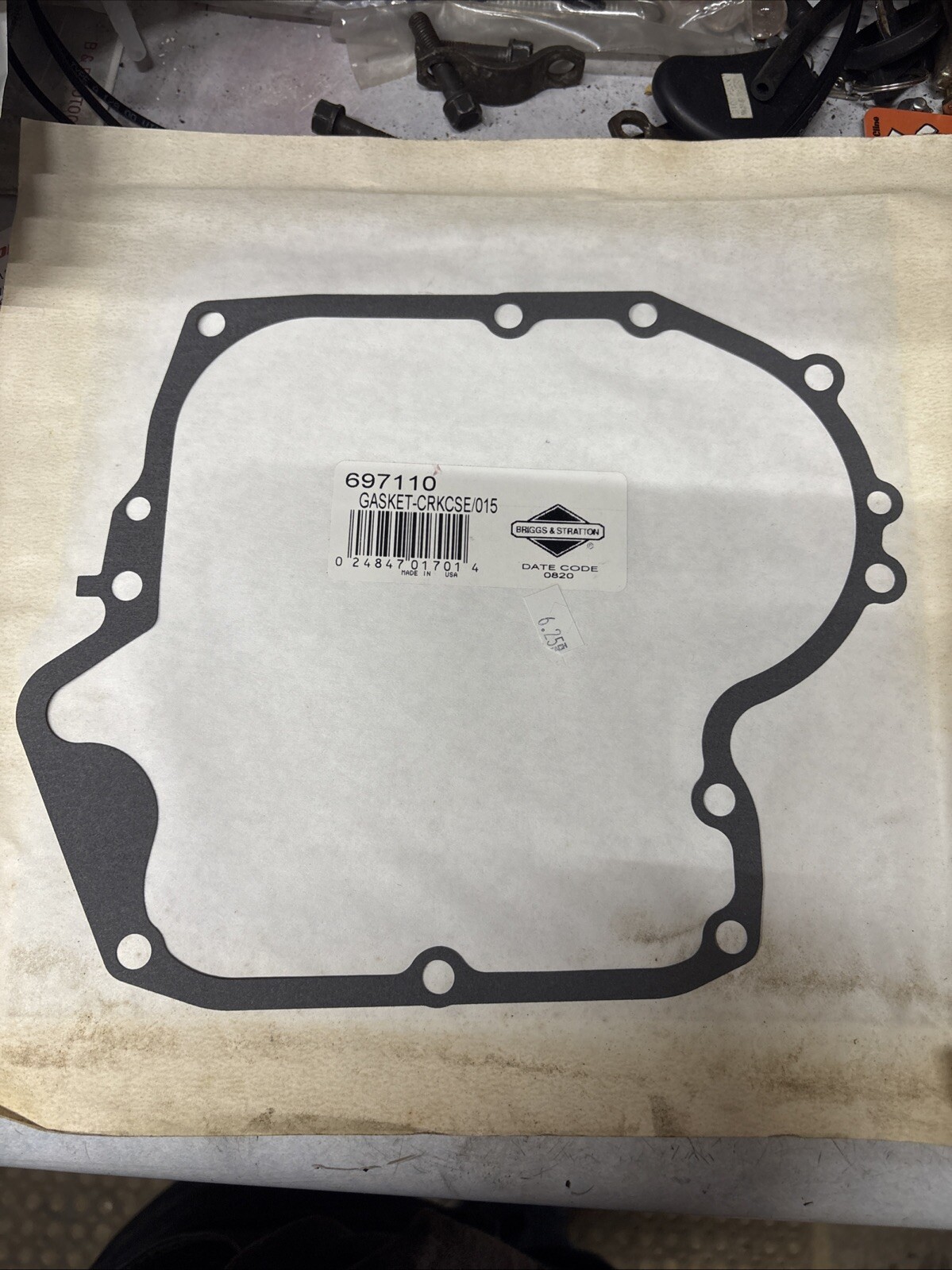 Genuine Briggs & Stratton 697110 Gasket Crankcase 015 | eBay