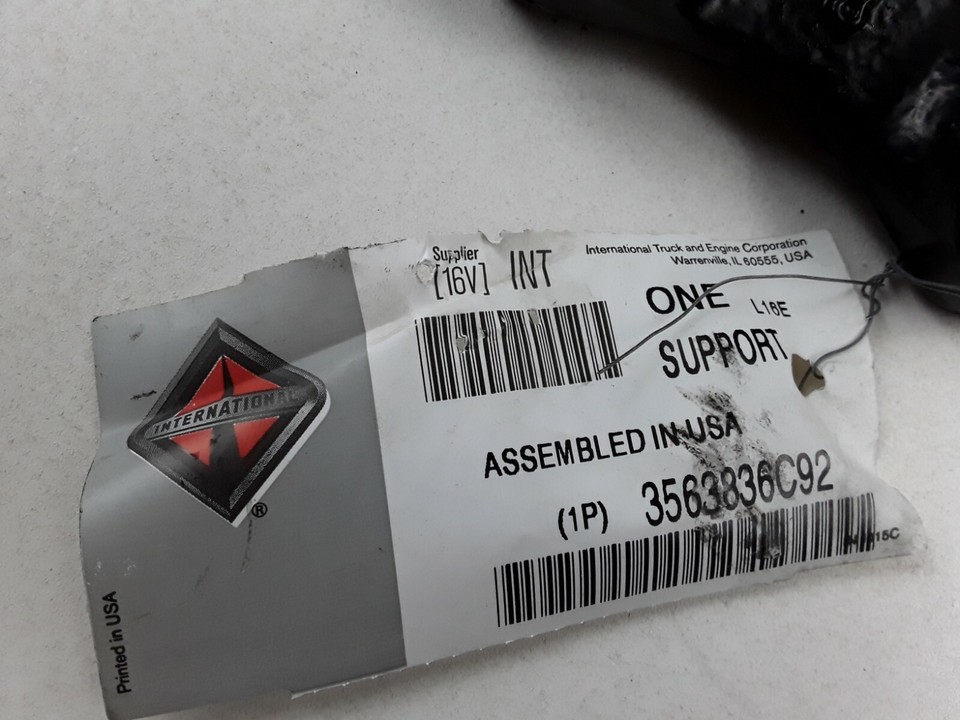 International 8600,9100,9200 Leaf Spring Rear Hanger Bracket Support ...