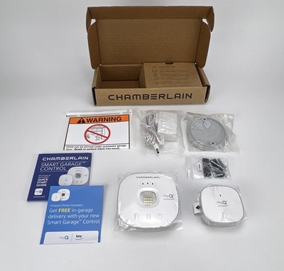 MyQ Chamberlain MyQ G0401 Wireless Smart Garage Hub Controller, White ...