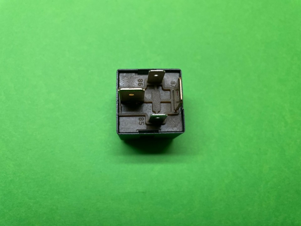 Rele Alfa Romeo Fiat Lancia 46520429 A727 A 727 12V 50A 692 | eBay