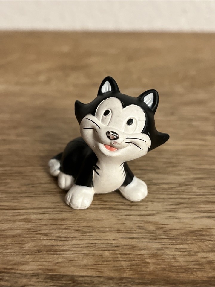 Figaro Character Black & White Cat Disney Pinocchio 1.5” Figure PVC Toy ...