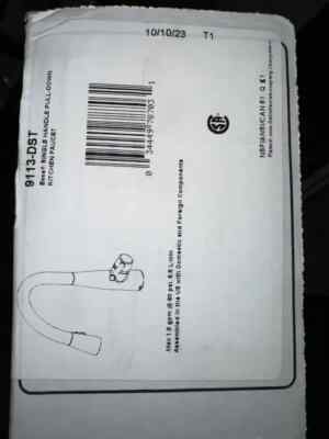 Delta 9113-DST Essa Chrome Single-Handle Pull-Down Kitchen Faucet | eBay