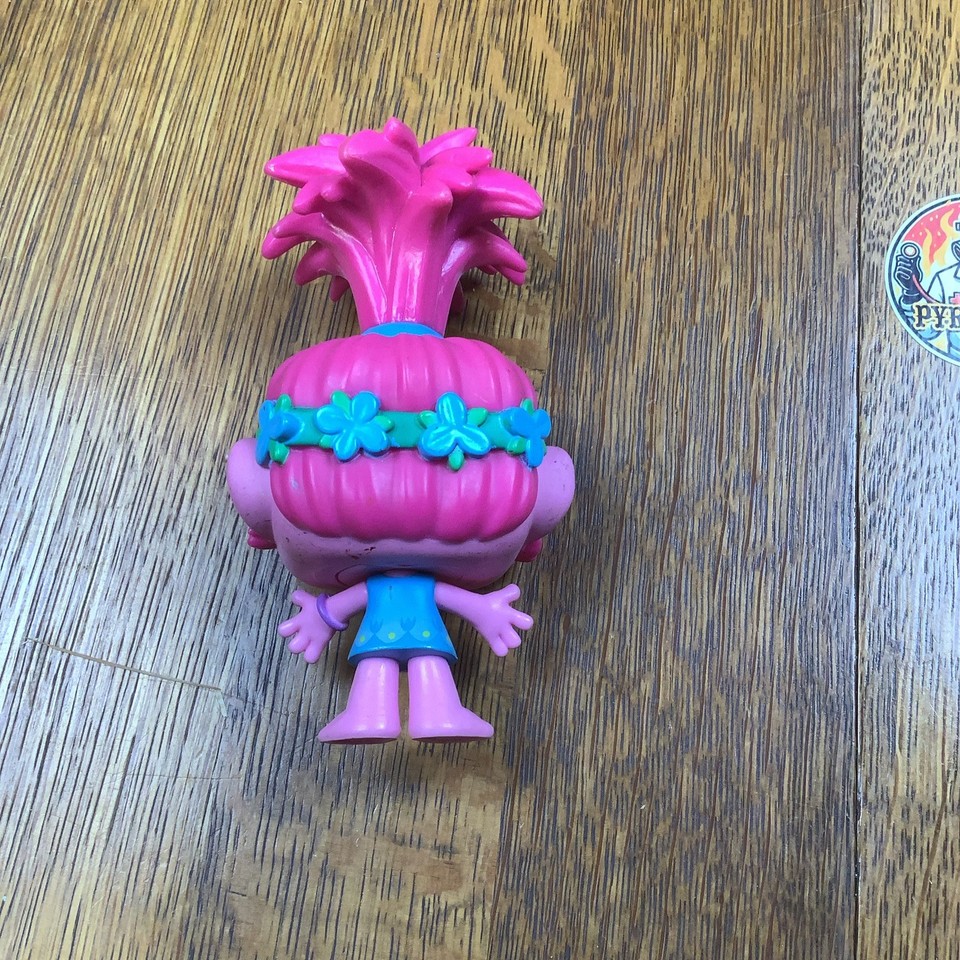 Queen Poppy #878 Funko Pop Vinyl Figure Movies Used Excellent Condition ...